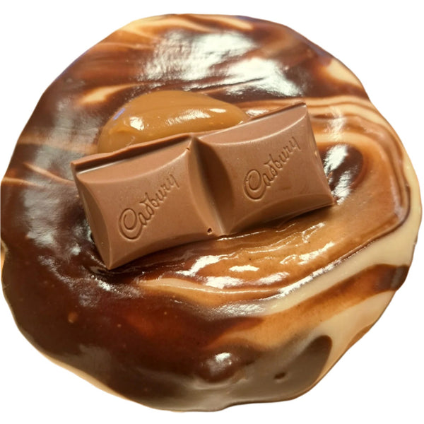BEIGNE SIGNATURE CHOCO-CARAMEL – Dora Boulangerie Artisanale